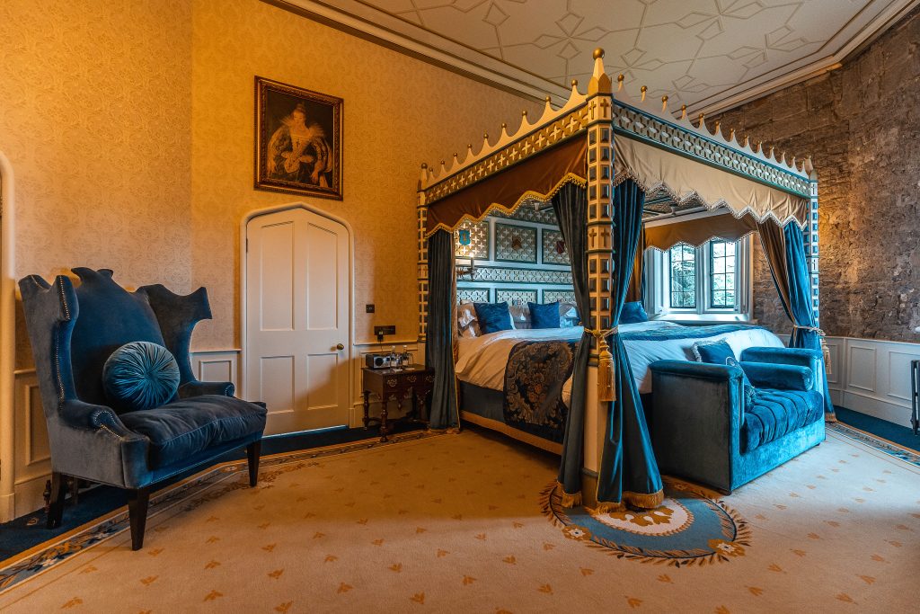 English Royal Castle Tower Suite – Thornbury Castle